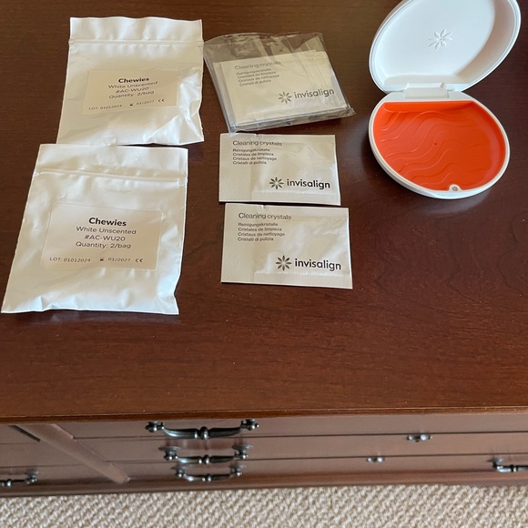 Invisalign | Other | Invisalign Tray Holder Cleaning Crystals For ...